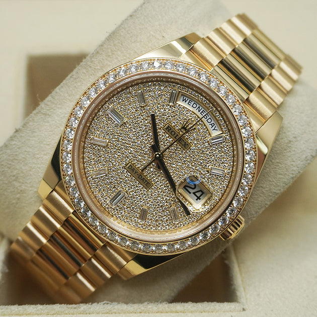 Rolex Day-Date 40 228348RBR Diamond Bezel Diamond Pave Dial