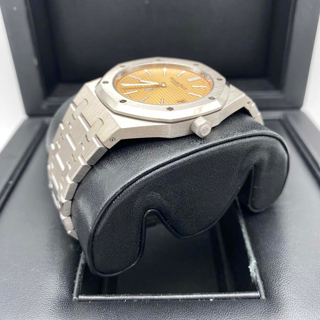 Audemars Piguet Limited Edition Royal Oak | 15202BC | FCT – First Class ...
