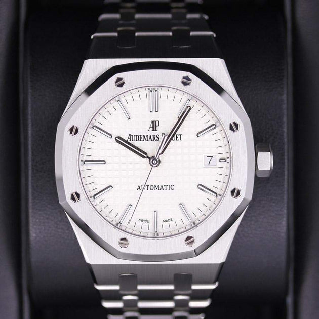 White dial Stainless steel bezel | Stainless steel bezel Luxury Watches ...